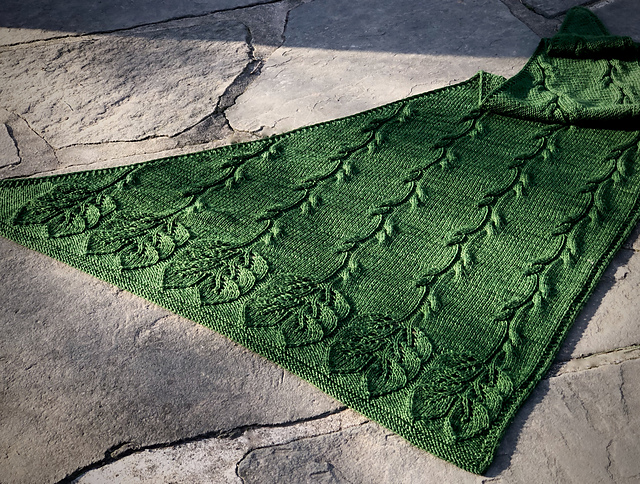 Ravelry: Up the Beanstalk pattern by Jennifer Weissman