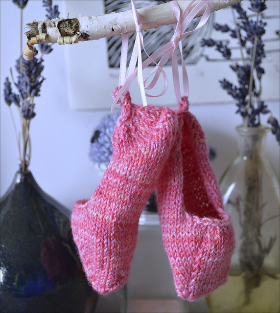 Ravelry: Ballerina Baby pattern by Kathie Popadin