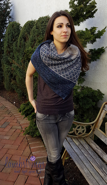 Ravelry: Lambstrings' Emiliana