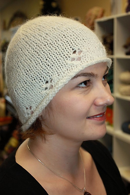 Ravelry: Delicate Flower pattern by Sharla Rice