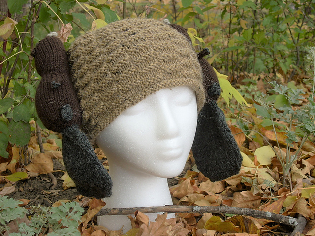 Ravelry: Beaver Flap Hat pattern by Shelley Winiger