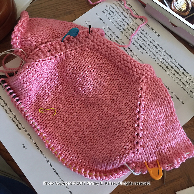 Ravelry: shirleykaiser's Baby Sweater: Pink Wee Lima