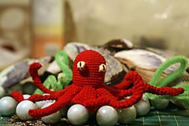 Ravelry: Octavius the Octopus pattern by Shawna Borst