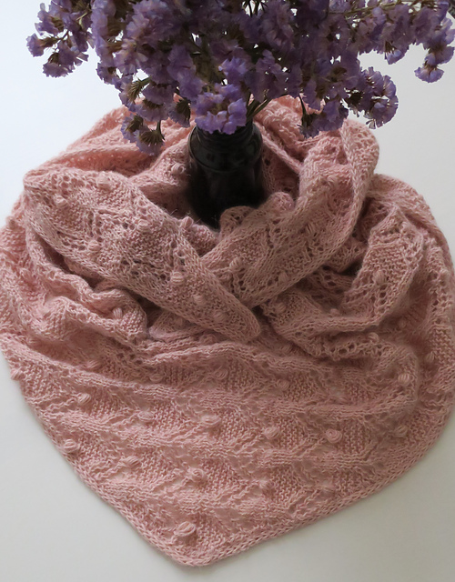 Ravelry: Roman Winter Shawl pattern by Karolina Wesolek