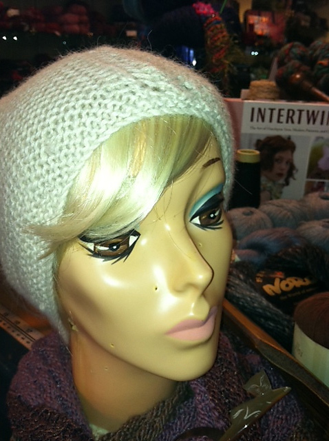 Ravelry: Tradition Kerchief pattern by Elahe Hejazi