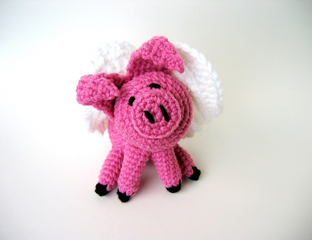 Ravelry: Flying Pig Amigurumi pattern by Celina Lane