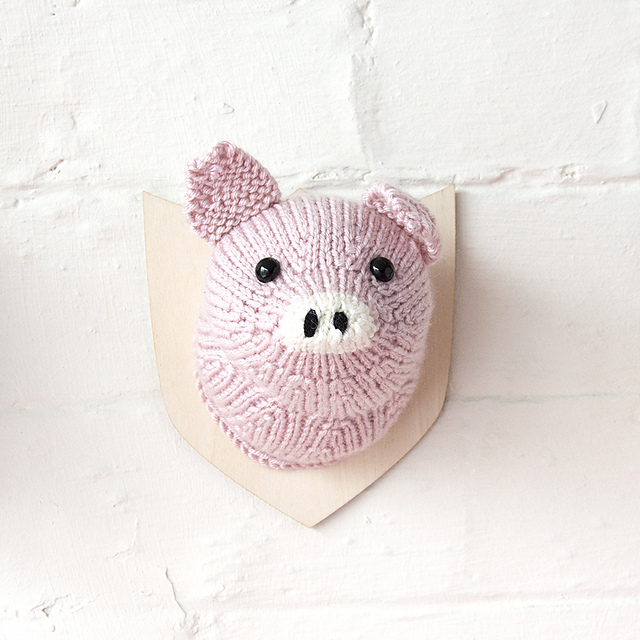 Ravelry: Mini Pig Head - Faux Taxidermy pattern by Louise Walker