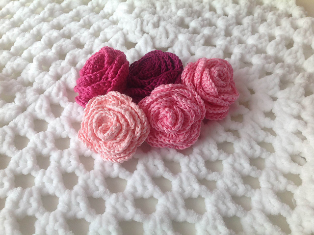 Ravelry: Easy Rose pattern by Rachelle Mariana