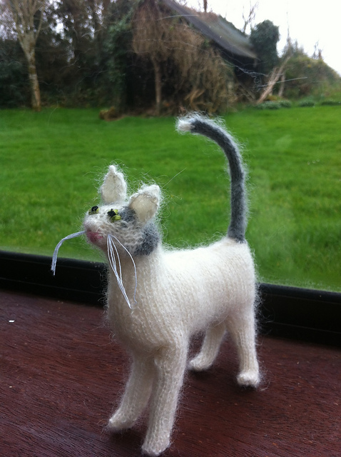 Ravelry: Turkish Van pattern by Sally Muir and Joanna Osborne