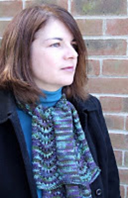 Ravelry: Ten O'Clock Scarf pattern by Debbie Orr