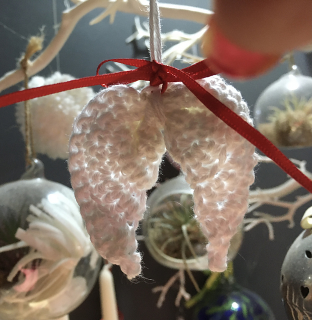 Ravelry: Angel Wings Christmas Tree Decoration pattern by Leigha Hart