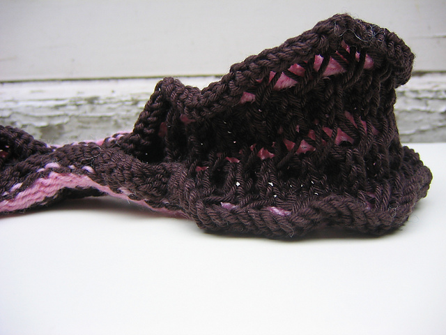 Ravelry: Frilly Bits pattern by Alice Bell