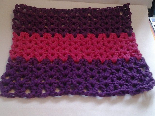 Ravelry: V stitch Dishcloth pattern by Samantha Soucy
