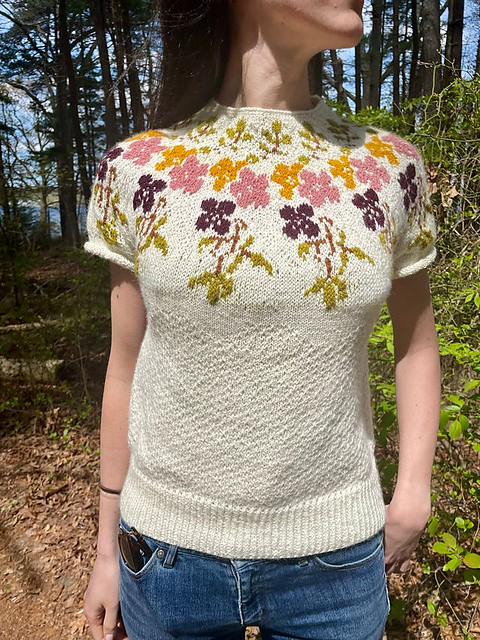 Ravelry: Melrose pattern by Sophie Lucente