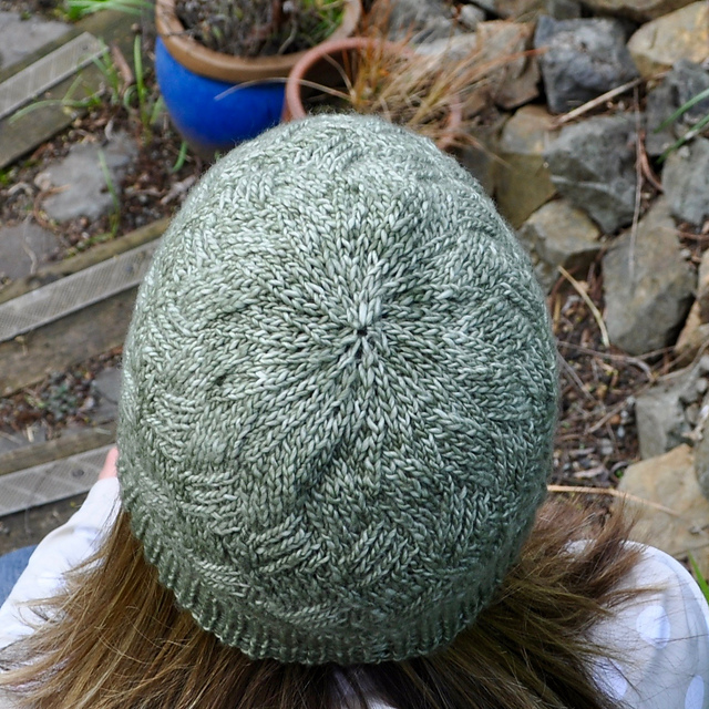 Ravelry: Shrubbery Toque pattern by Catherine Knutsson