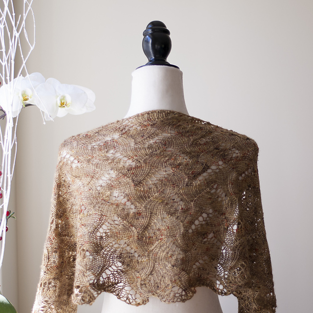 Ravelry: Sap Moon pattern by Catherine Knutsson