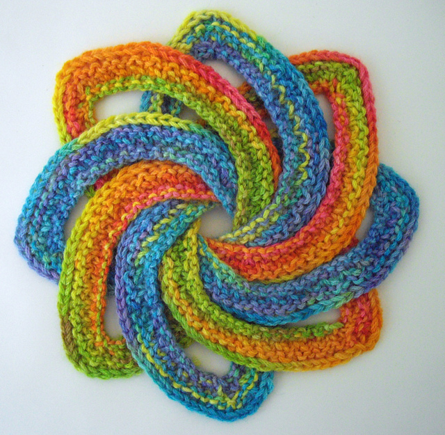 Ravelry: Torus Knots and Links pattern by sarah-marie belcastro