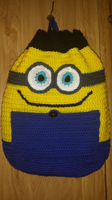 Ravelry: Minion Inspired FS Backpack pattern by Raechel Kammers