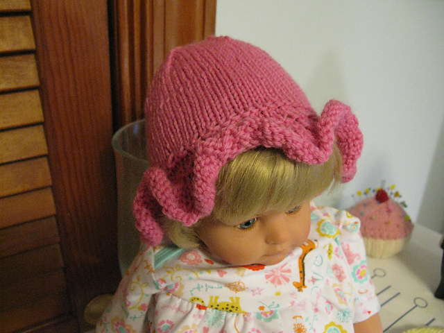 Ravelry: Ruffle Brim Cap pattern by Suzetta Williams