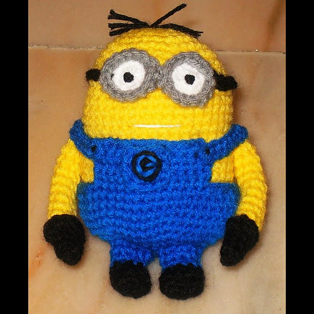 Ravelry: Despicable Me Minion pattern by snacksies snacksies