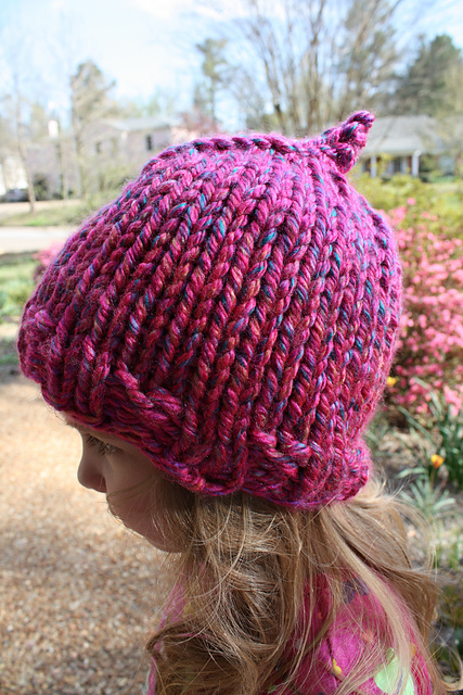 Ravelry: azalea hat pattern by Snapdragon Crafts