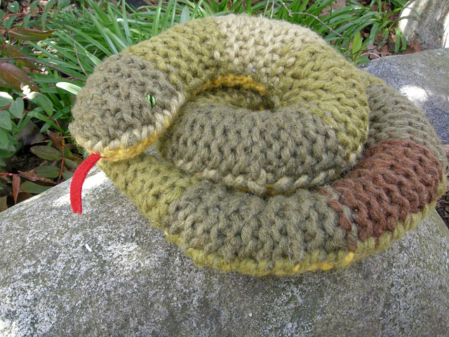 Ravelry: coiled snake pattern by Bonnie Gosse & Jill Allerton
