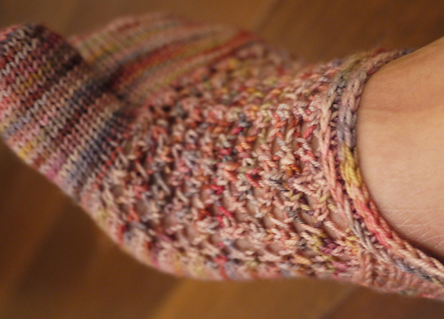 Ravelry: Zories pattern by Alice Yu