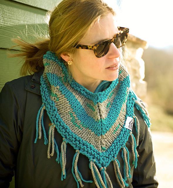 Ravelry: Chevron Stripe Cowl-Kerchief pattern by Sasha Ball Rives