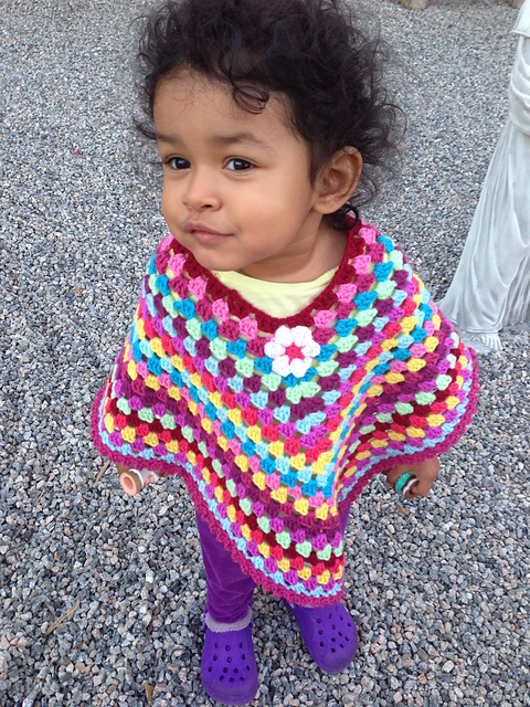 Ravelry: sonialena's Spring Poncho for Imogene