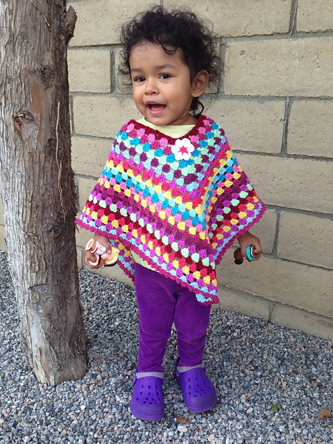 Ravelry: sonialena's Spring Poncho for Imogene