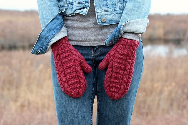 Ravelry: Maritime Island Mittens pattern by Deborah Newton