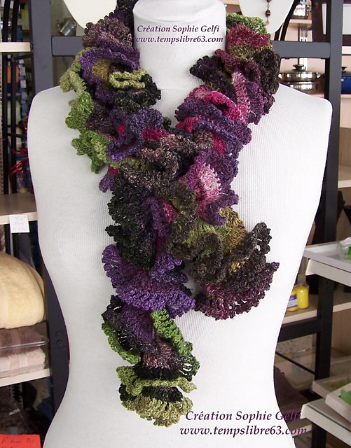 Ravelry: Modular Frou Frou Scarf pattern by Sophie GELFI Designs