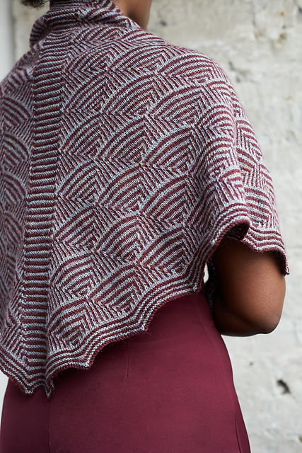 Ravelry: Alula pattern by Clare Lakewood