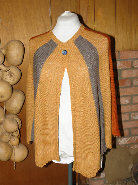 Ravelry: Scalloped Cape with or without Hood pattern by Carol Price