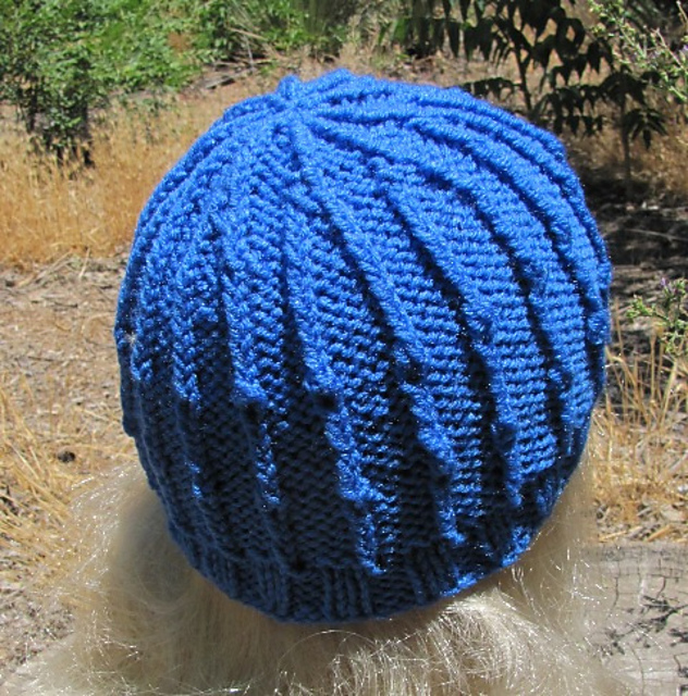 Ravelry: Keyhole Hat pattern by Carol Price