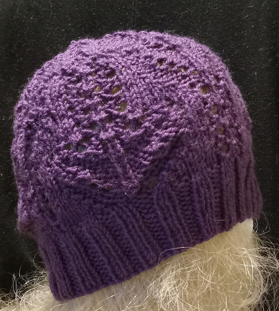 Ravelry: Didrika Hat pattern by Carol Price