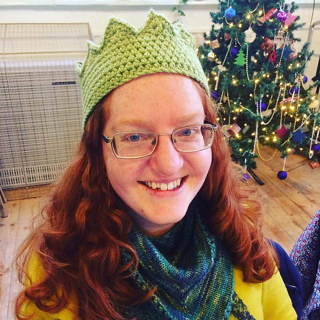 Ravelry: Christmas Cracker Crown pattern by Sam Sabido