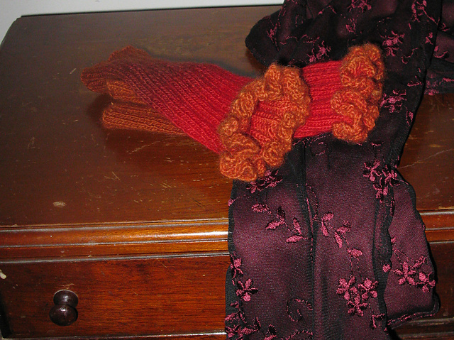 Ravelry: Witches Gauntlets pattern by Celia Ste Croix