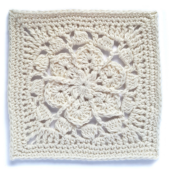 Ravelry: Zahra pattern by Shelley Husband