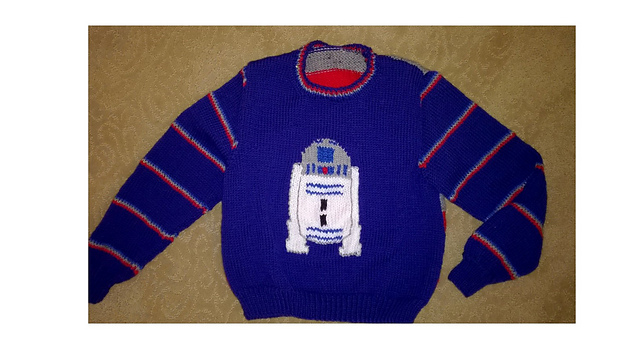 Ravelry: Star Wars R2D2 pattern by Sandy Myerson