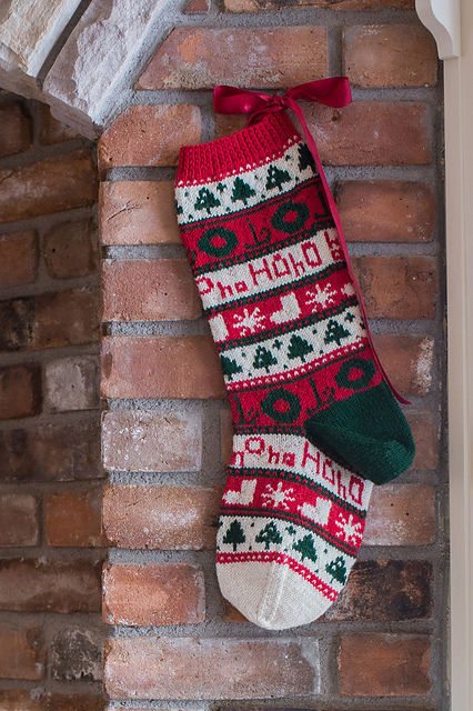 Ravelry: Ho! Ho! Ho! Christmas Stocking pattern by Beth Brown-Reinsel