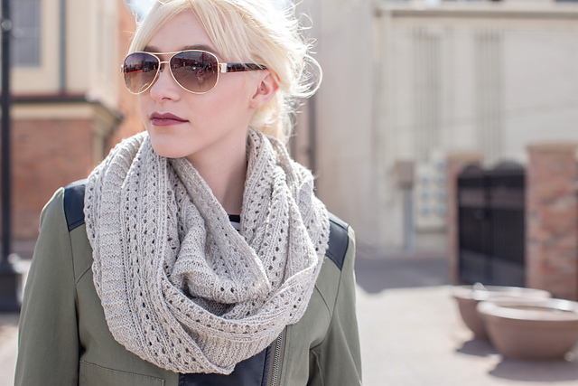 Ravelry: Firehouse Alley Cowl pattern by Bonnie Sennott