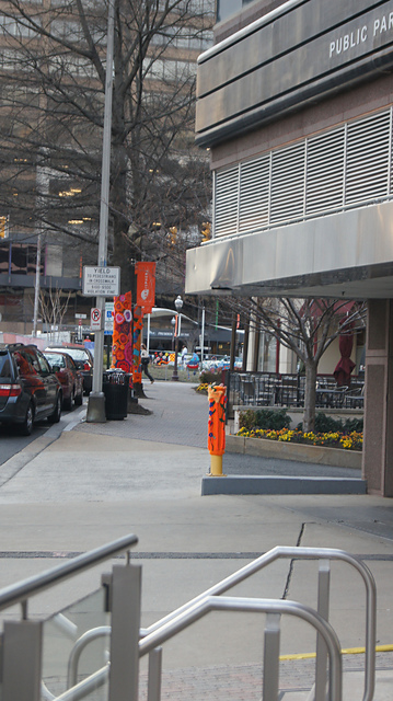 Ravelry: stacycantrell's Yarn-bomb Greek Column for tree or pole