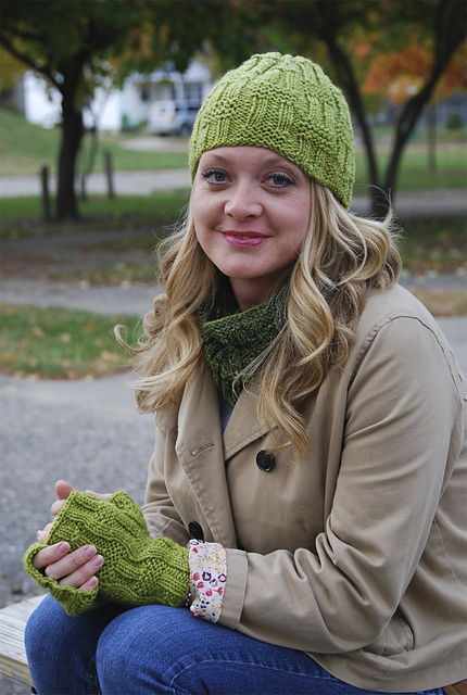 Ravelry: Wavy Gravy Woman Set pattern by Laura Ricketts