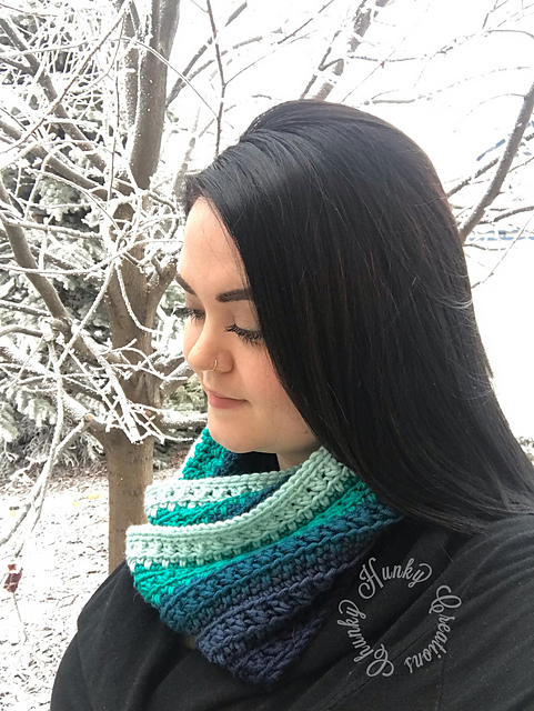 Ravelry: Colour Me Infinity pattern by Greenfield Creations