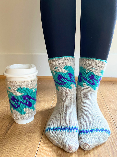 Ravelry: Paint Brush Socks & Cup Cozy pattern by Stephanie Maz