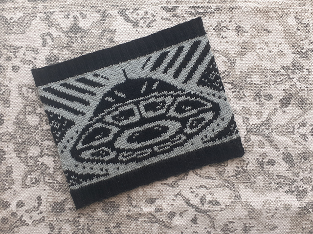 Ravelry: Ufo Spaceship Cowl pattern by Samantha West