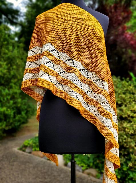Ravelry: Ipanema pattern by Dee O'Keefe