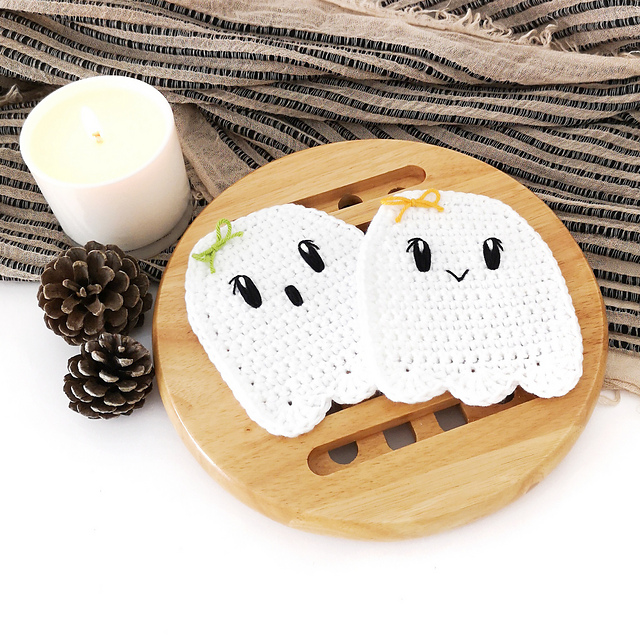 Ravelry: Ghost Coaster pattern by Fay Lyth