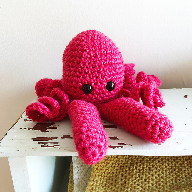 Ravelry: Octopus Finger Puppet pattern by Kayla Pins